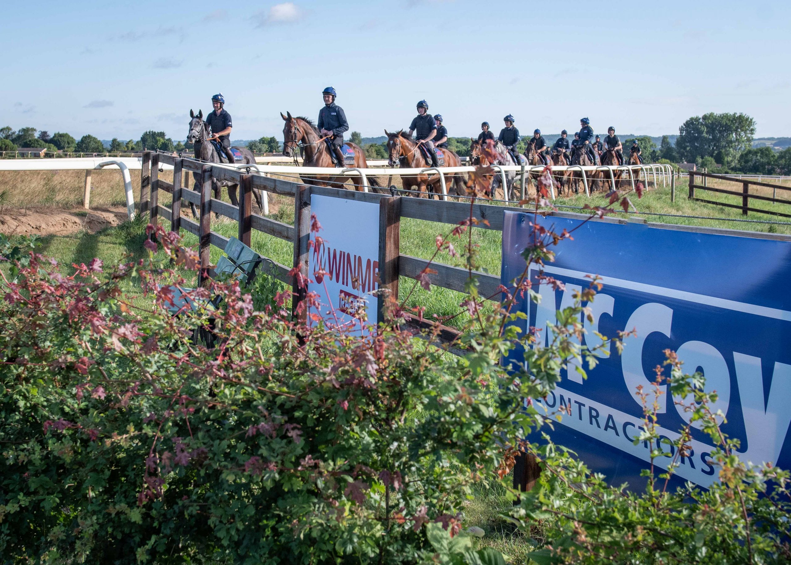 Olly Murphy Racing | Racehorse Trainer, Warren Chase Stables